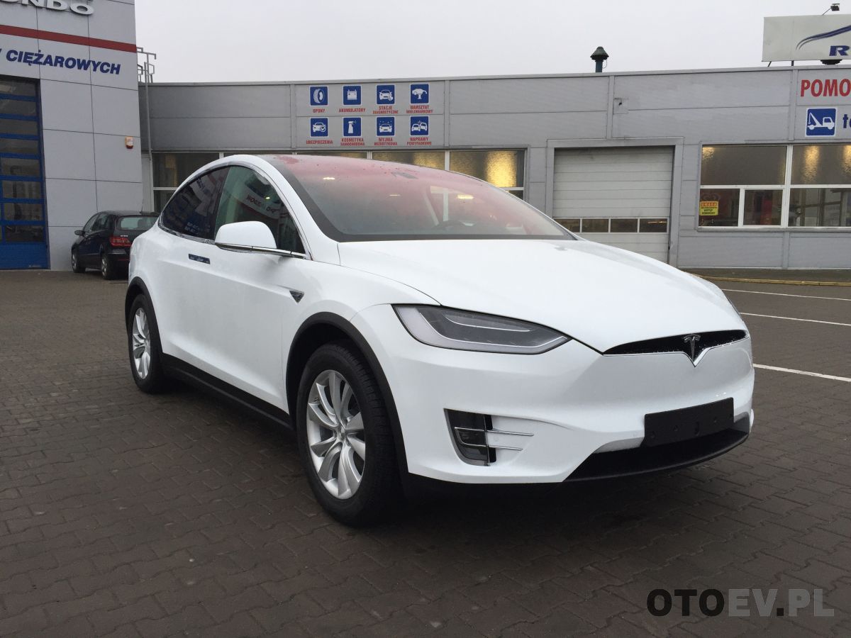 Dane techniczne Tesla Model X P90DL - OTOEV.PL