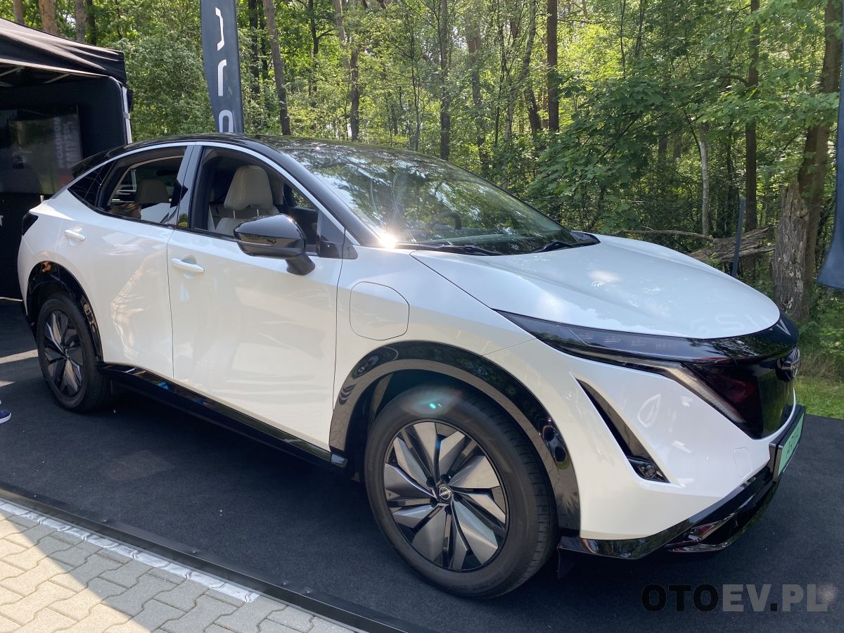 Nissan Ariya 63kWh elektryczny - opinie, dane techniczne, cena, zdjęcia ...