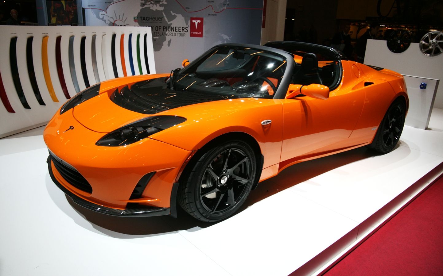 Dane techniczne Tesla Roadster - OTOEV.PL