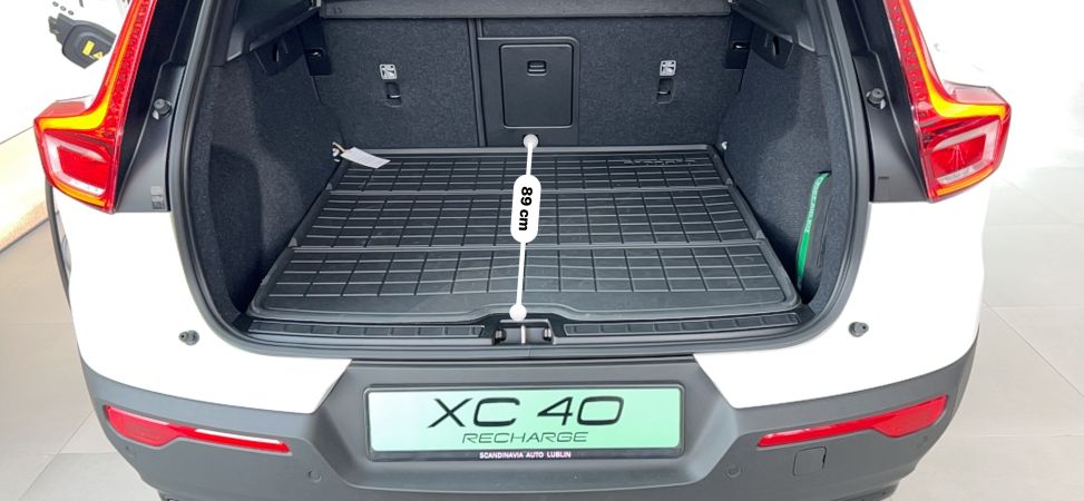 Volvo XC40 Recharge Single Motor elektryczny - opinie, dane techniczne ...