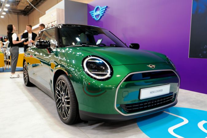 Mini Cooper SE 2024 elektryczny - opinie, dane techniczne, cena ...